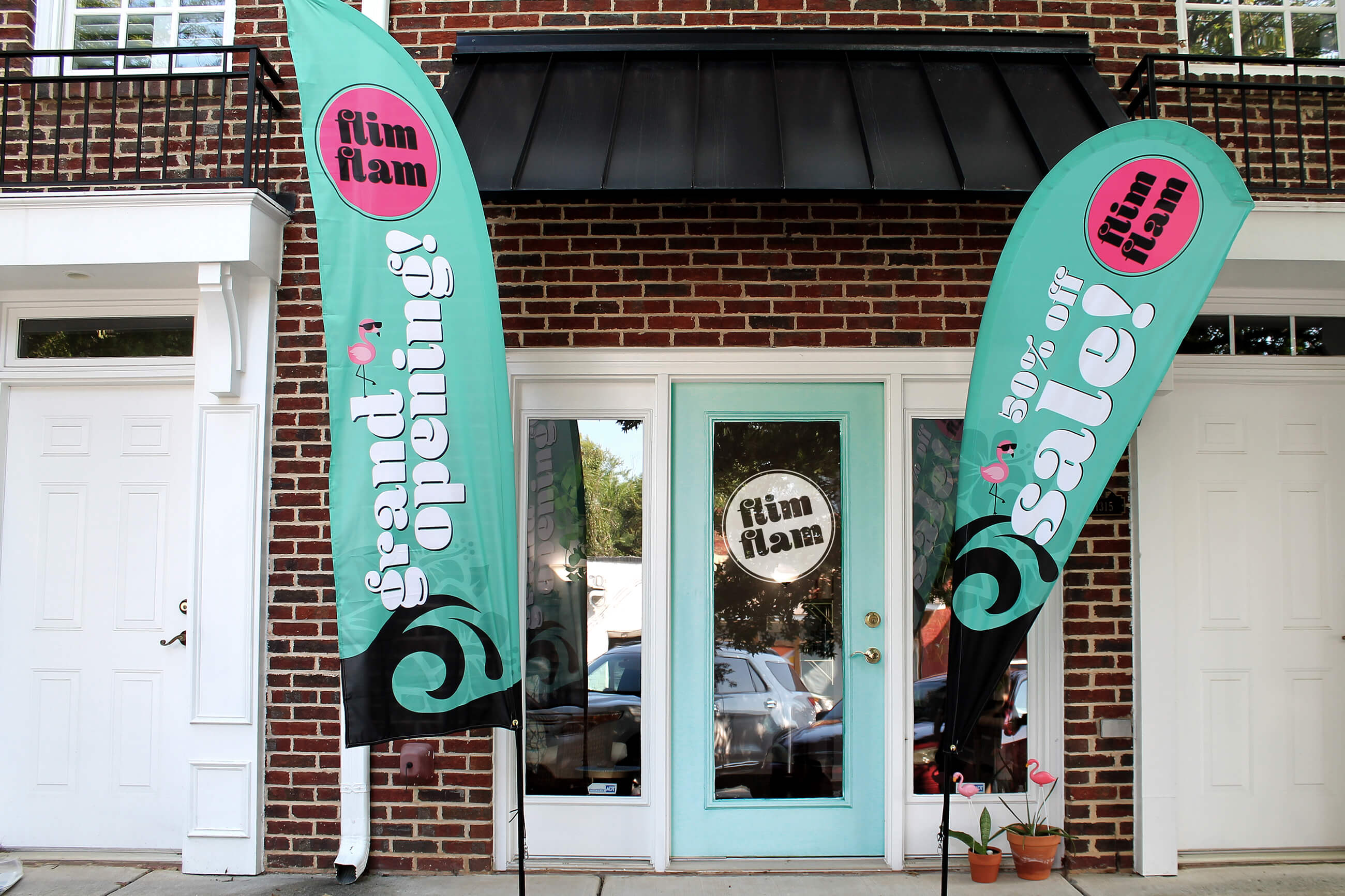 Large Format Printing | Banners, Signs, Flags, and more | Primoprint